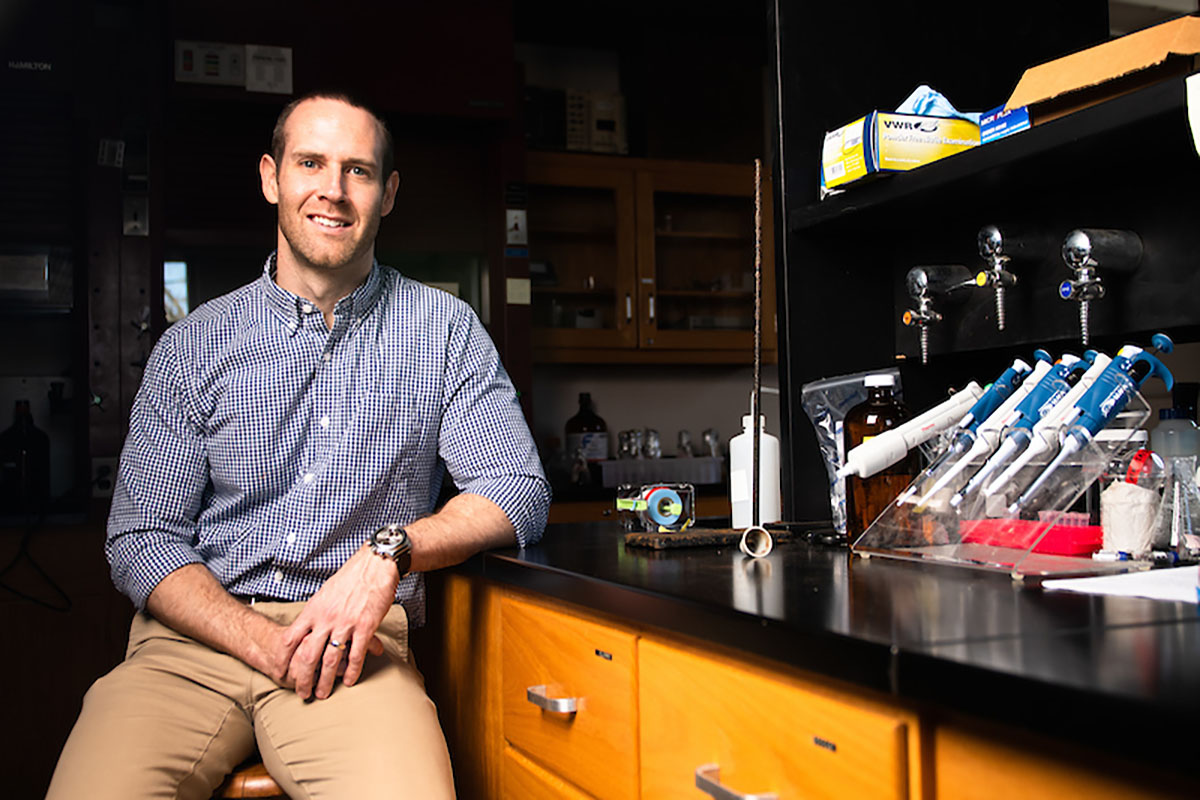 Centre College’s Daniel Scott receives $80,000 grant to develop new ...